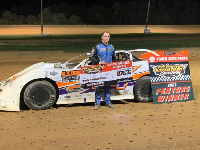 Shoemaker takes Clinton County Speedway finale | News, Sports, Jobs ...